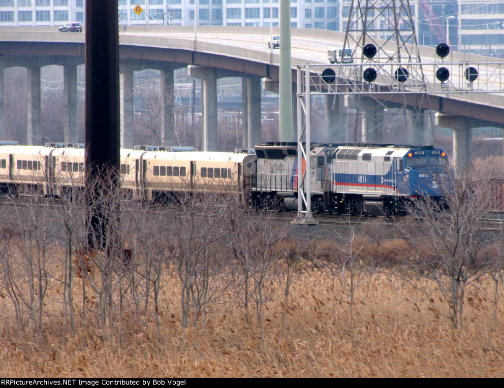MNCR 4914 and NJT 4104
